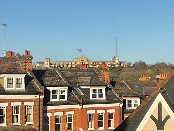 The Hornsey Haven - エッジウェア