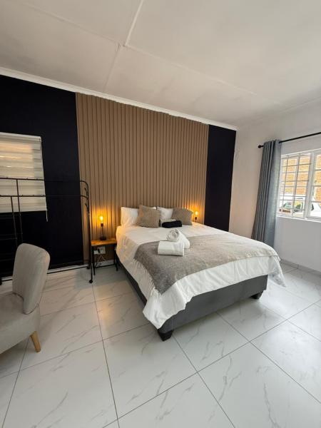 Tambo Touchdown Suites - Benoni