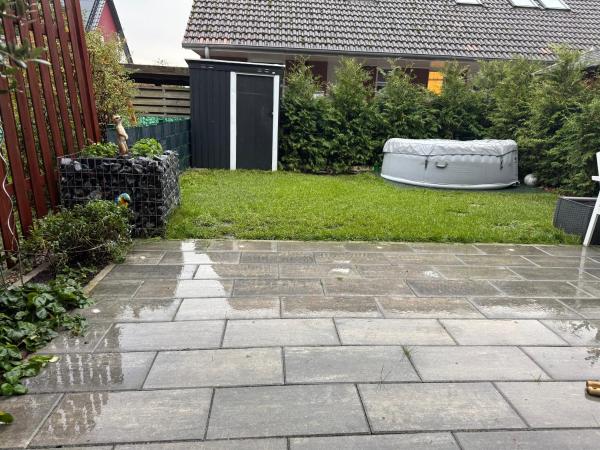 Modernes Reihenhaus Mit Terasse, 130 M2, 5 Zimmer - Lehrte