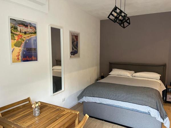 Residence Villa Alba - Suite Disposition 555 Al Vittoriale - Manerba del Garda