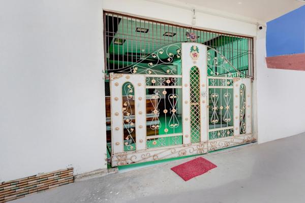 Hotel O Om Kaar Nath Athithi Newas - Ayodhya