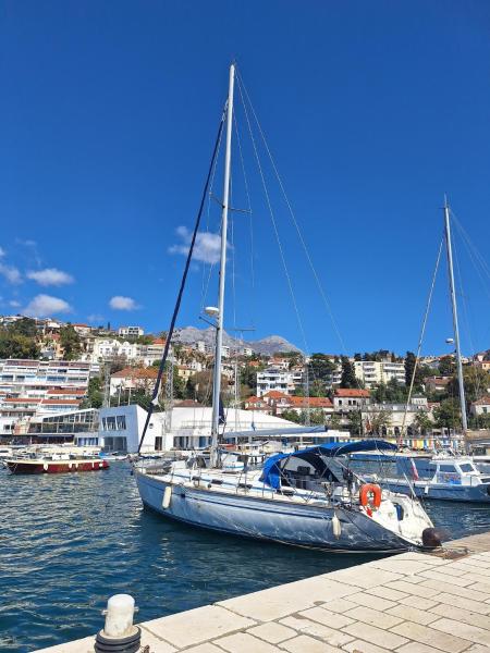 Jedrilica Perun - Montenegro