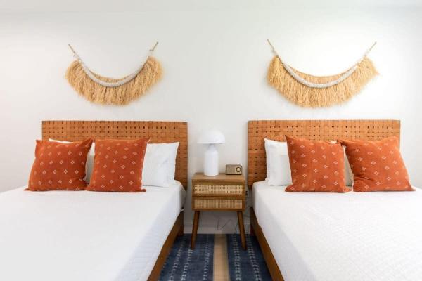 The Juni Stunning Studio Walk To Everything - Cocoa Beach