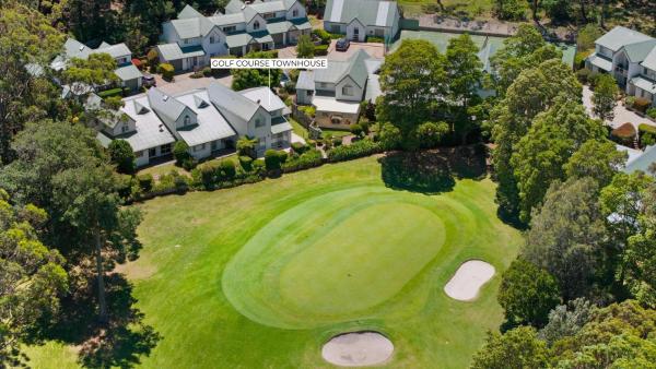 Golf Course Townhouse Mollymook Beach - Ulladulla