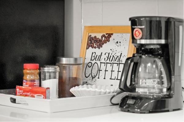 2 Bed Suburban Oasis In Surrey - Surrey, BC