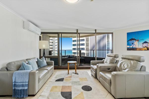 Ocean View 2bd At Surfers Paradise With Pool - Surfers Paradise