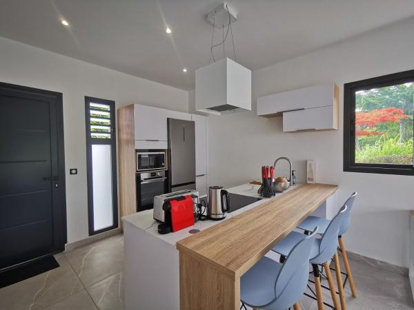 Swiiti 3 éToiles - 2 Chambres - Deshaies Centre - Deshaies