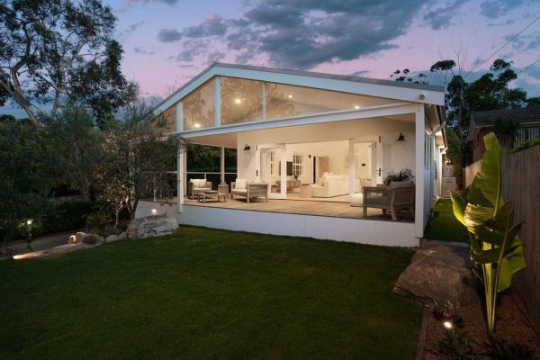 'Beachstone'- Soulful Seaside Escape Near The Sand - Hyams Beach