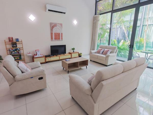 Reflexion Puchong Private Pool Villa Group-friendly - Cyberjaya
