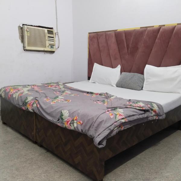 Hotel Vishram - Aligarh