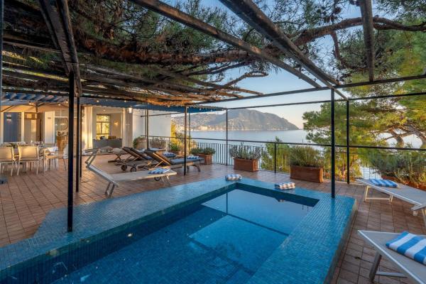 Casa Chiara 6&2, Emma Villas - Recco