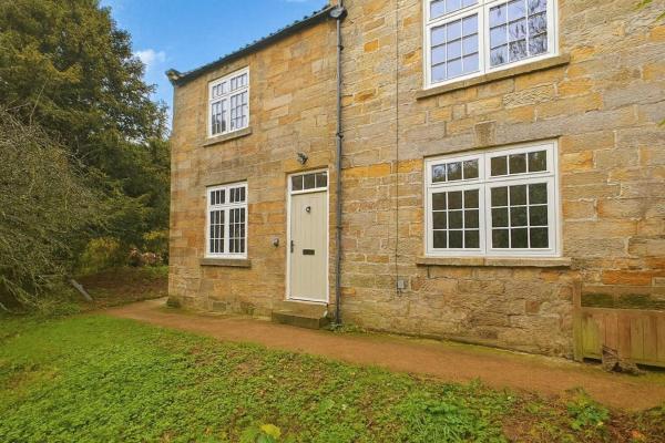 4 Bed In Whitby 96392 - Whitby