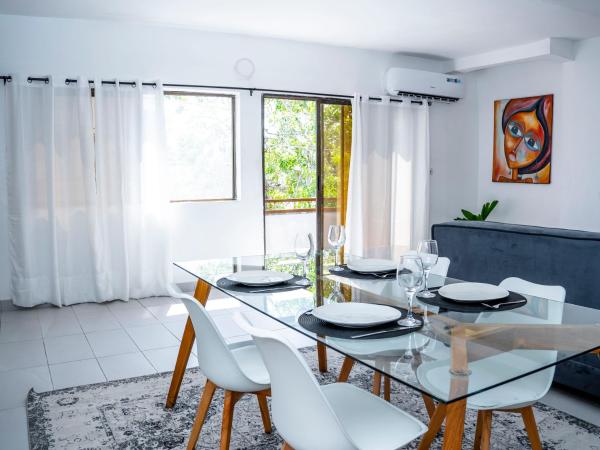 Appartement Cosy Avec Balcon - Haie Vive - Cotonou