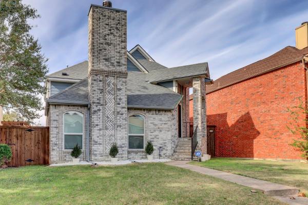 Charming Family Home Pet Friendly - Plano