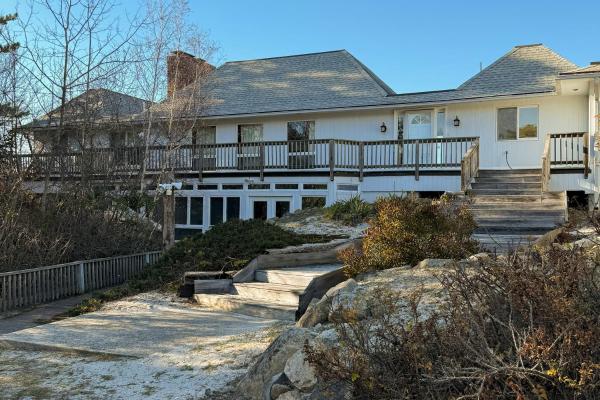 La Casa De La Playa - Beverly, MA