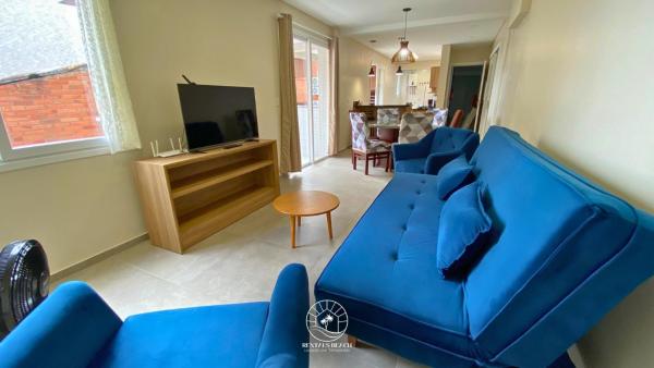 Aptos Novos Em Torres Rs Para Locação - 200m Do Mar - Praia Da Cal - Ar Condiconado Nos Quartos - Vaga Para Carro - Varanda Com Churrasqueira - Smart Tv - Wifi - Aceita Pet - Torres, Brasil