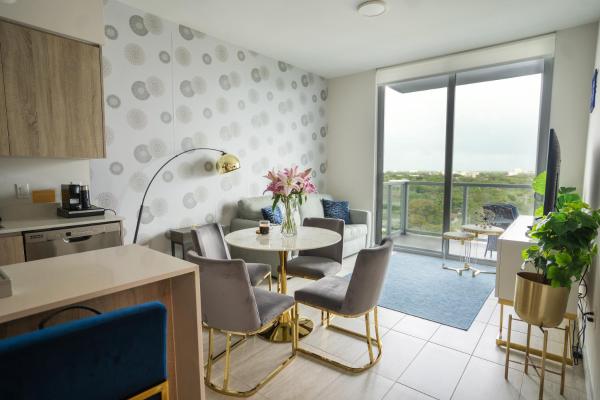 Luxury 1br In Quadro Miami With Pool And Parking - Miami, FL