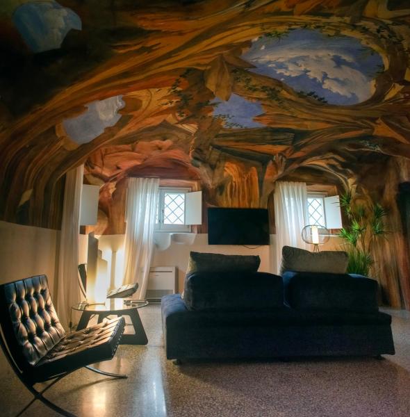 La Grotta - Suite Artistica Esclusiva - Modena