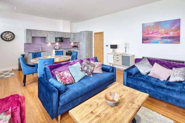 Chiltonatcarlillhouse - Runswick Bay