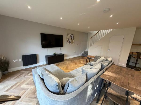 High Trees Lodge - Luxury Retreat With 2 King En-suites - Whitstable