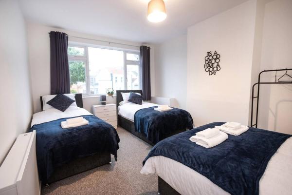 Downend-entire Flat - Bristol