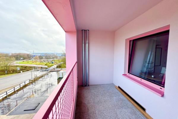Bright Studio With A View Of The Black Forest - Kehl