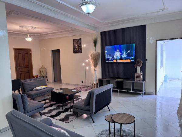 Bright And Central Apartment In Plateau - 塞內加爾