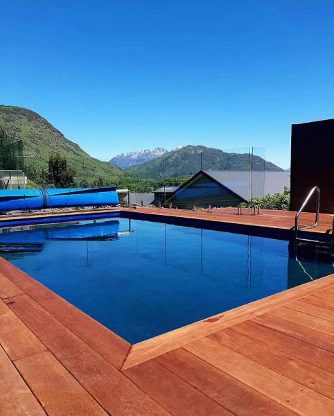 Heaven On Noble - Swimming Pool - Luxury Family Home - ニュージーランド クイーンズタウン