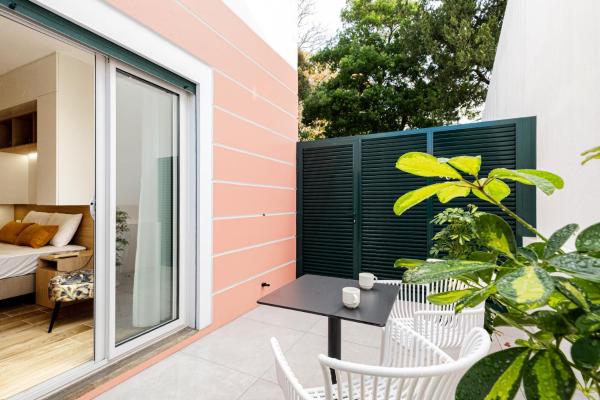 Azores Cozy Suite, Romantic, Free Parking - Ponta Delgada