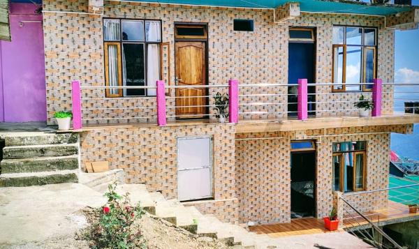 Mukhia's Homestay - Takdah - China