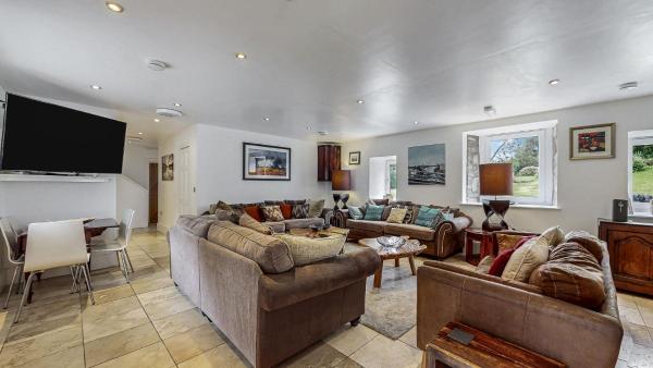 Finest Retreats - Old Barn At Ormidale House - Ayrshire