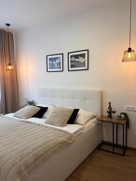Morava Apartmán 6 Manželská Postel A Postel Pro 3 Osobu, Parkování Zdarma-uherské Hradiště ŠAfaříkova 855 - Tschechien