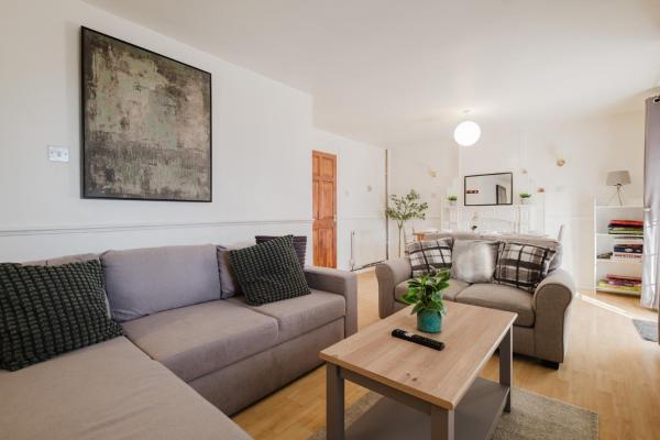 Comfortable Home Away From Home - 웰링버러