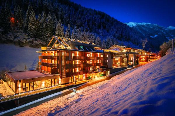 Zillergrundrock Luxury Mountain Resort - Zell am Ziller
