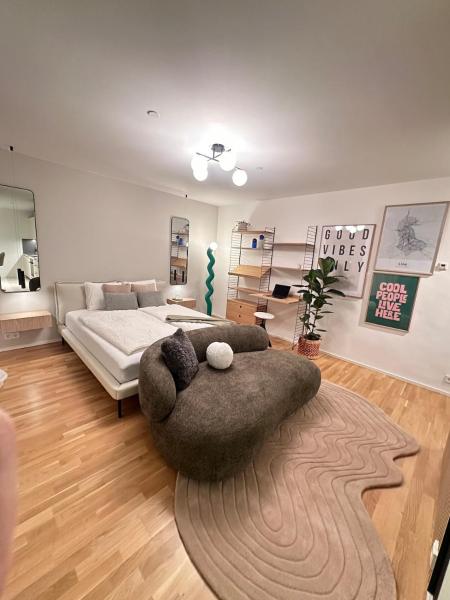 Modernes City Apartment Inkl Garage Und Balkon - Linz