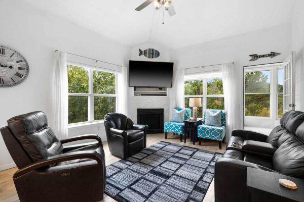 Vacay Getaway - Condo For 8 - Omaha, AR