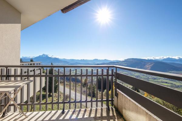 Les Crocus - Magnifique Vue Montagne - La Mure