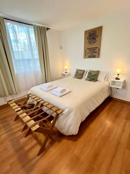 Amplio Departamento Renovado En El Centro De La Ciudad - El Calafate