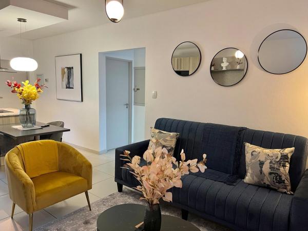 Leafy Lux Apartment - Midrand