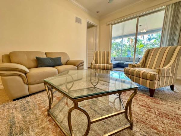 New 1st Floor Condo Private Lanai - Bonita Springs, FL
