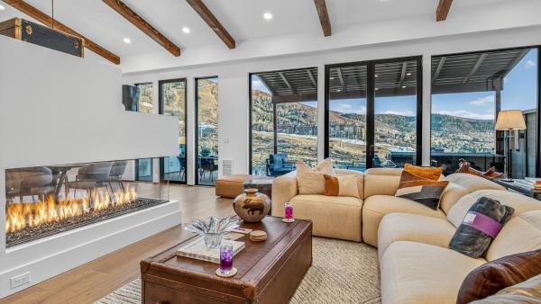 Crescendo Crest - Steamboat Springs