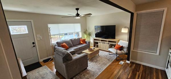 Charming 2 Bedroom House In Serene St Louis - Saint-Louis, MO