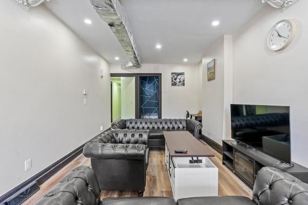 Spacious Home In Troy - Troy, NY