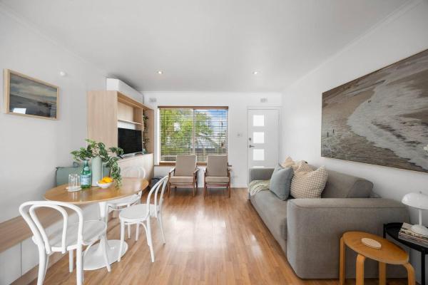 Broadway Escape Minutes To Dining And Glenelg Beach - Blackwood