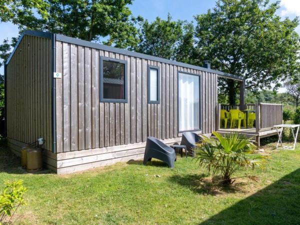Mobil Home Pour 6 Personnes Avec Terrasse à Tréguennec - Api-1-52-1130 - Plomeur