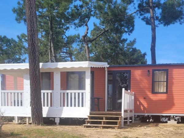 Mobil Home Avec Terrasse - 3 Chambres, Cuisine éQuipée - Api-1-52-1179 - Saint-Gilles-Croix-de-Vie