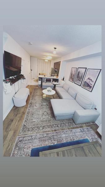 Charming 2-bed Aesthetic Retreat Grimsby Onthelake - Beamsville