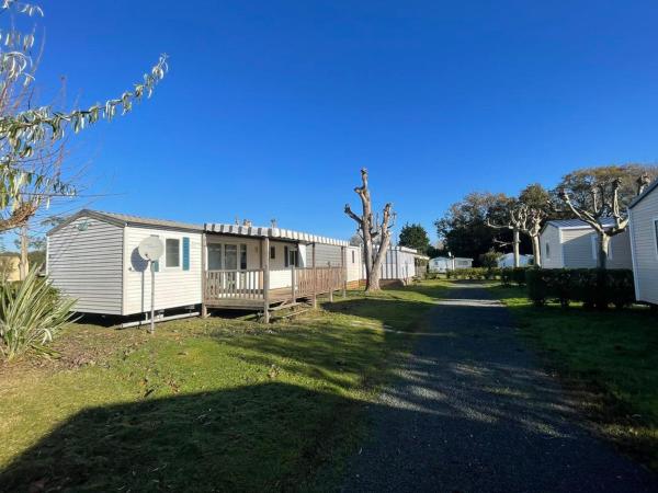 Mobil Home De 35m², 3 Chambres, Terrasse - Api-1-52-1192 - Île d'Aix