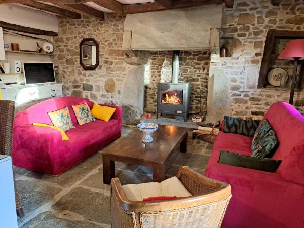 Granite Stone House Guimaec - Locquirec