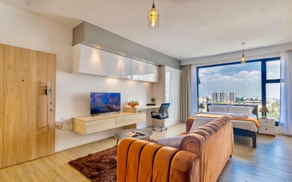 Sunset Views By Leisure Nomad With Pool & Club House, Gym And Work Desk - Nairobi